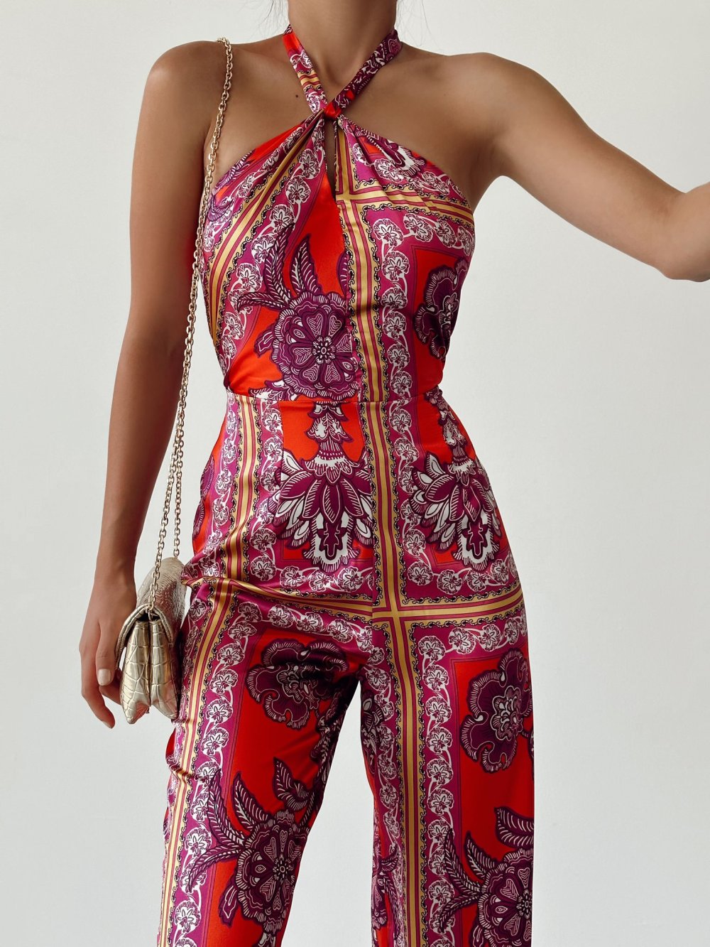 Fonna Boyun Bağlamalı Etnik Desen Tulum Kırmızı Modelleri En Uygun ...